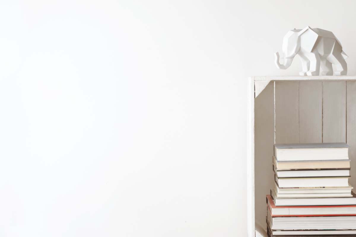 7 Best Books on Minimalism and Simple Living for 2025 - This Simple Balance