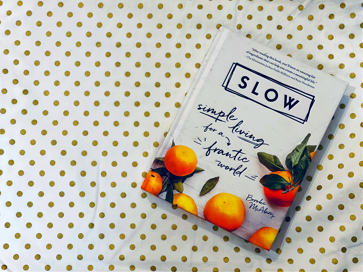 7 Best Books on Minimalism and Simple Living for 2025 - This Simple Balance